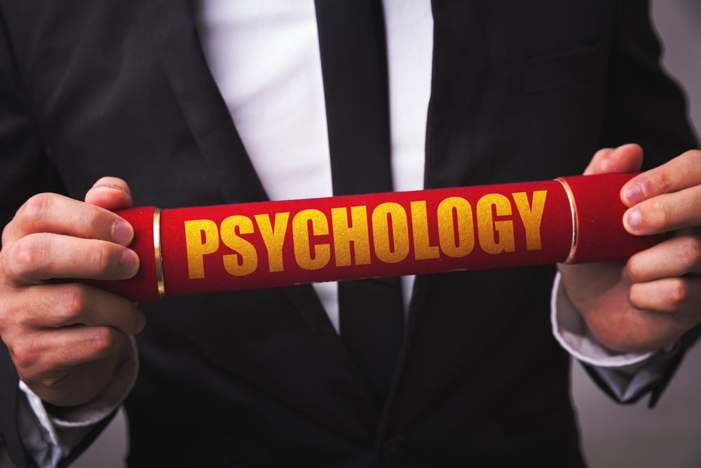 Psychology Degree: Win Scholarships & Secure Instant Placement!