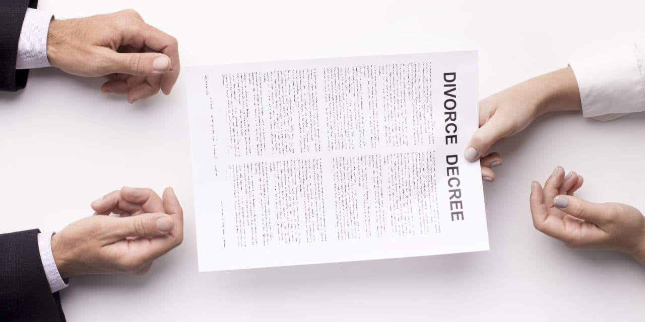 Navigating Online Divorce: A Stress-Free Path to a New Beginning
