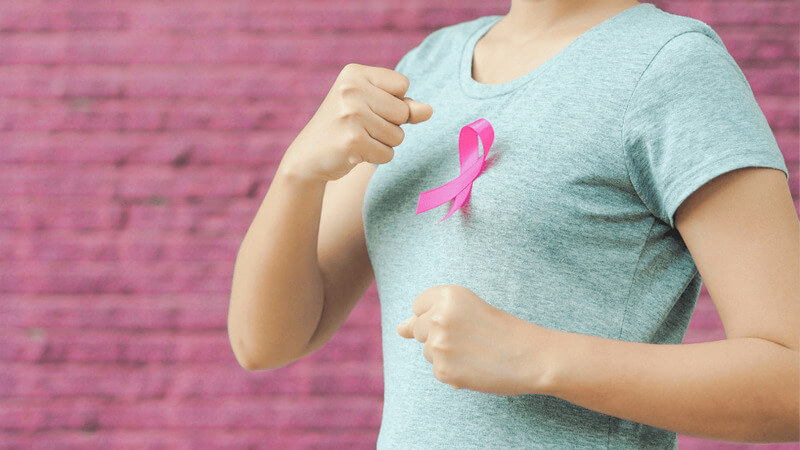 Breast Cancer Guide: Signs, Symptoms & Treatment in US