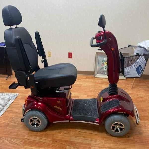 Medicare Covered Mobility Scooter for Seniors - Apply Now!