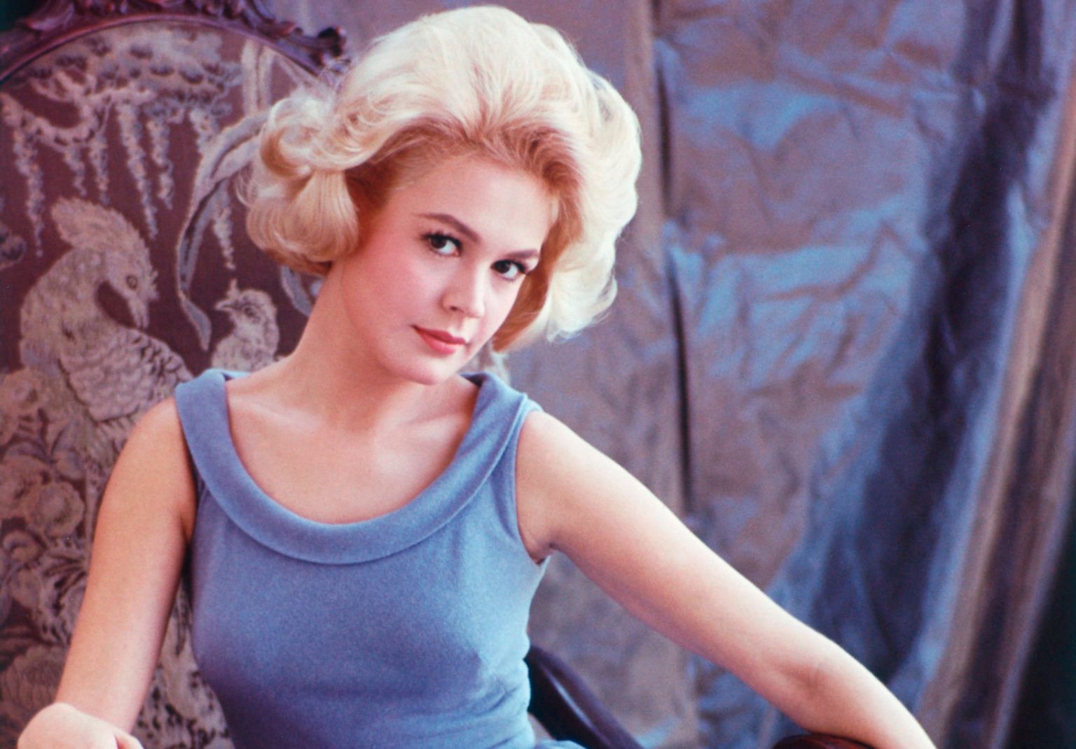 Tragic Facts About Sandra Dee, Hollywood’s Darkest Ingenue
